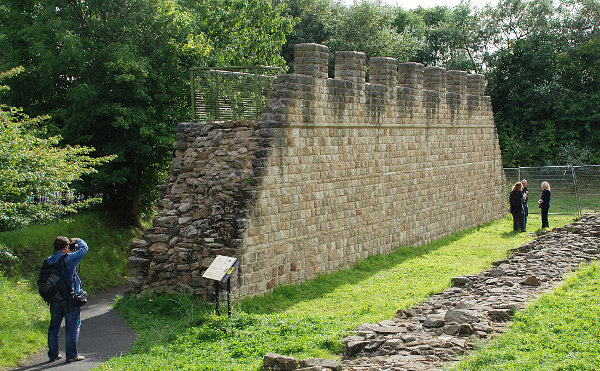The great wall of England | steampunk.dk